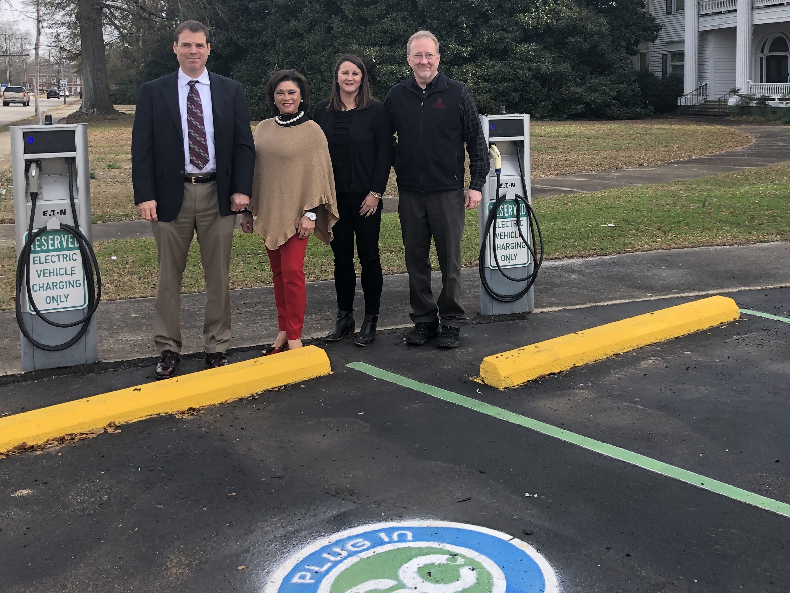 Lockhart Power and USC Union Install Recharging Stations – The Bantam Blog